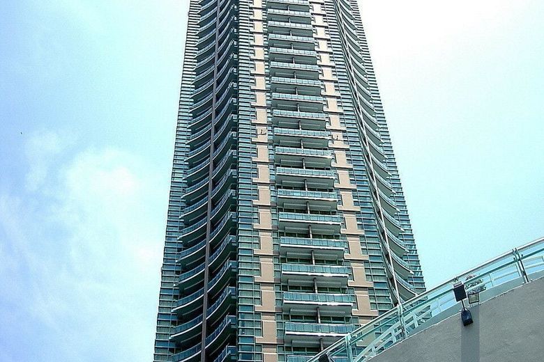 Chatrium Residence Riverside, Bangkok - 127 Condos for sale and rent ...